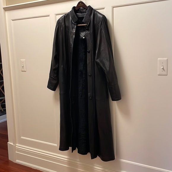 Jackets & Coats | Womens Long Leather Coat Minked Lined Med | Poshmark